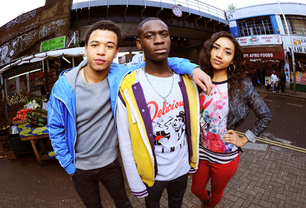 'Youngers': Cast pics for E4's new teen drama