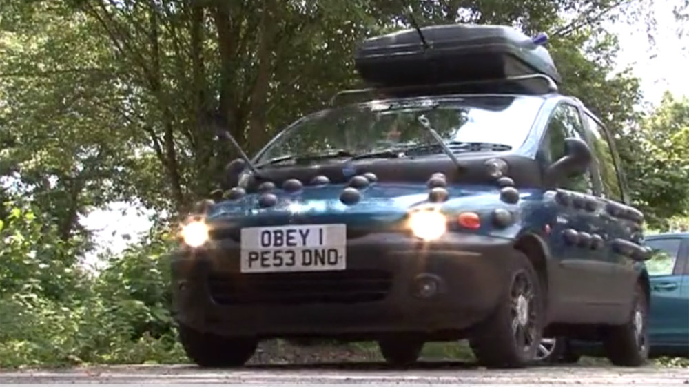 Video: Car turned into a Dalek for charity race