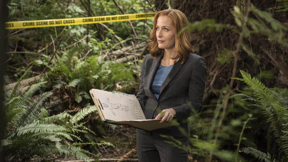 ‘The X-Files’ review: 'Mulder and Scully Meet the Were-Monster'