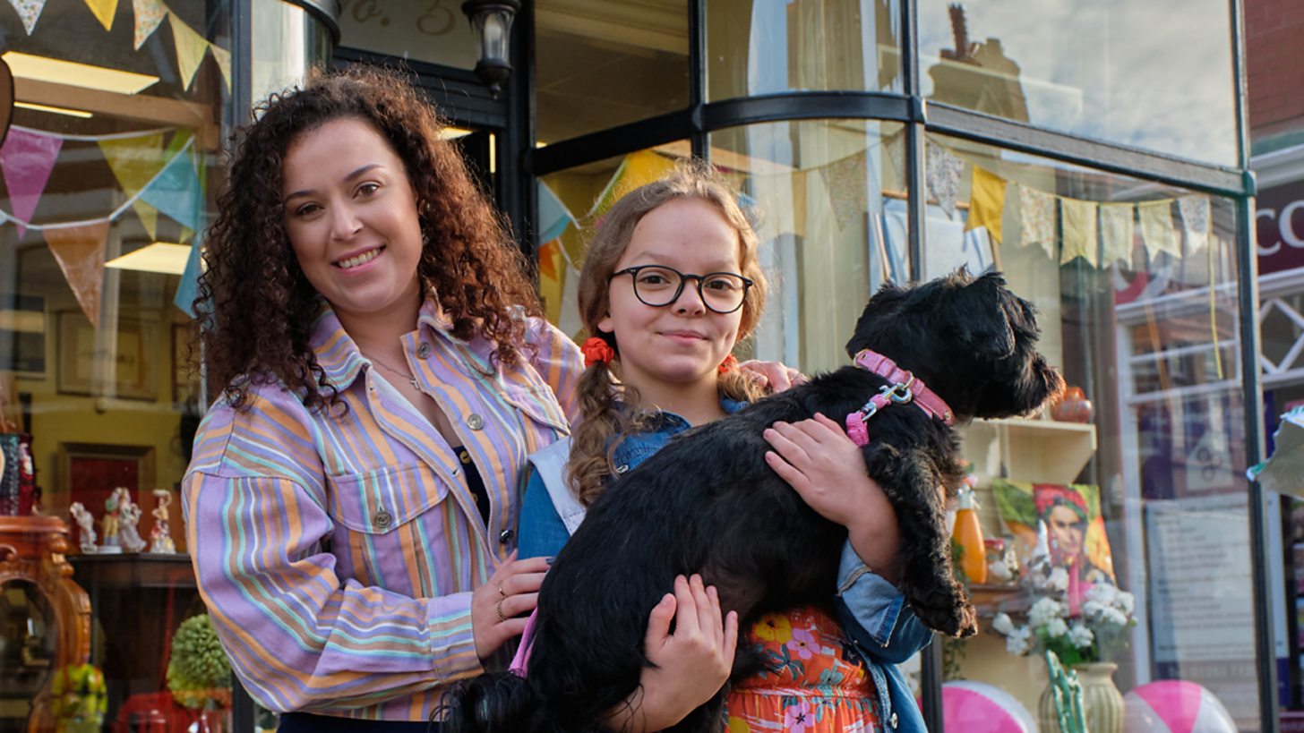 The Beaker Girls are back — Tracy Beaker and daughter Jess to return