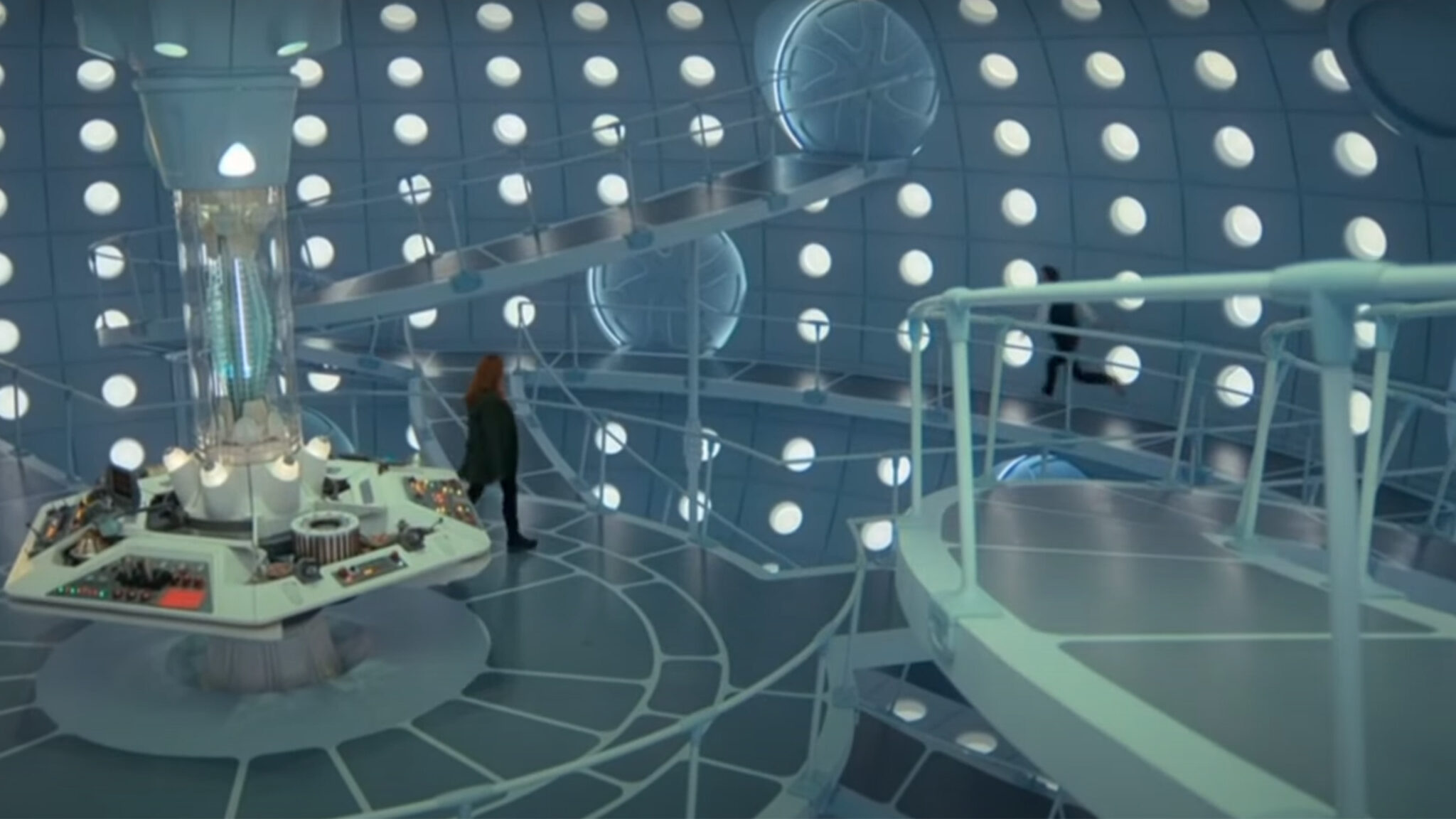 Stunning new TARDIS revealed in Doctor Who special