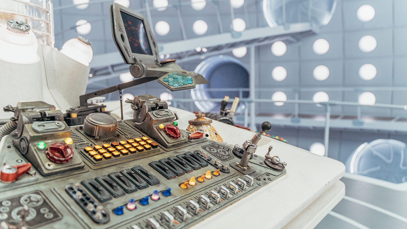 Stunning new TARDIS revealed in Doctor Who special