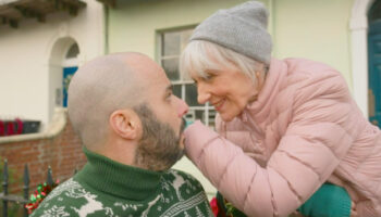 Merry Christmas Abdul Doctor Who Church Ruby Road - CultBox