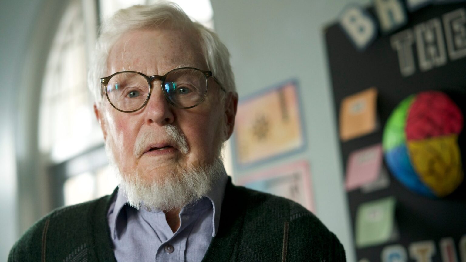 Ludwig - trailer for David Mitchell's quirky new detective series