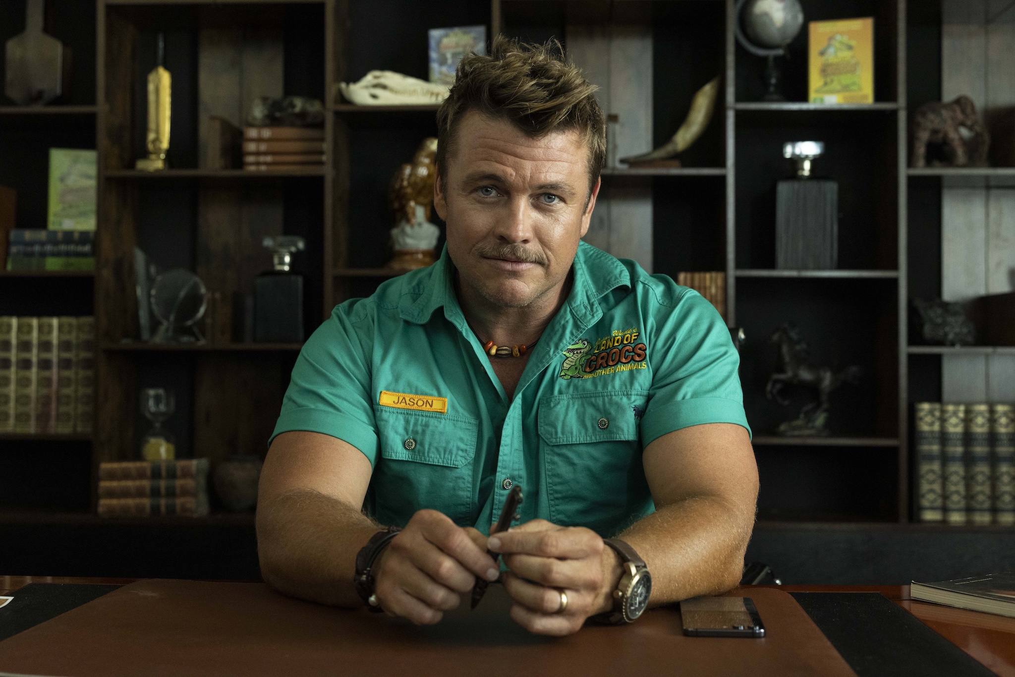 Deadloch season 2 EP2 (Luke Hemsworth as Jason Wade) - CultBox